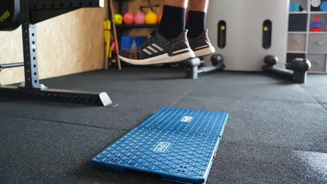 How Force Plates Work: The Science Behind the Data - Strength By Numbers